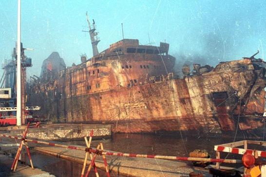 Moby Prince, la nuova perizia del Ris: "Non c'era esplosivo a bordo, i ...