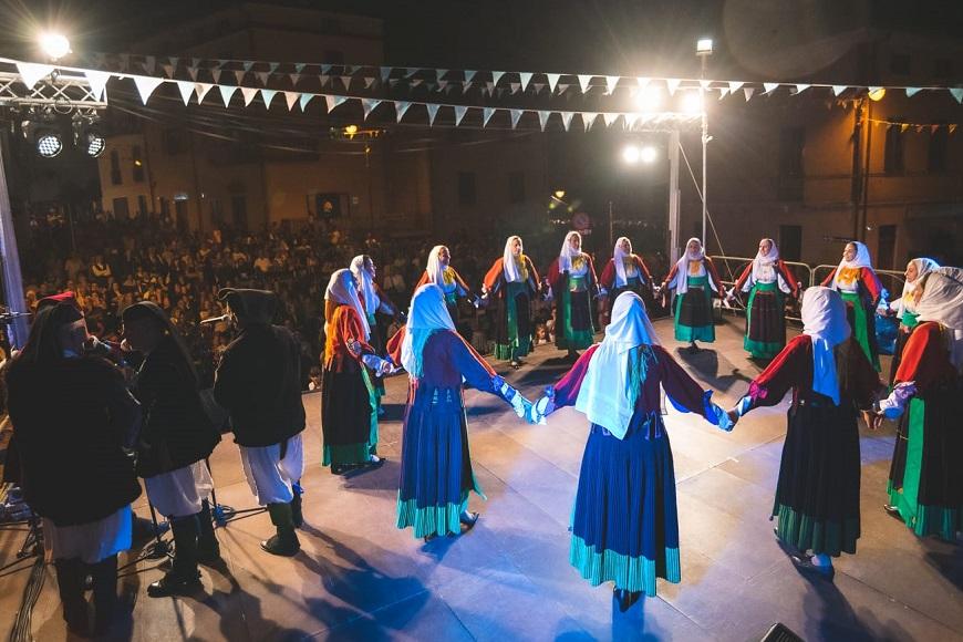 Il Ferragosto più bello dell'Isola è a Sorgono: fede, folklore e grande ...