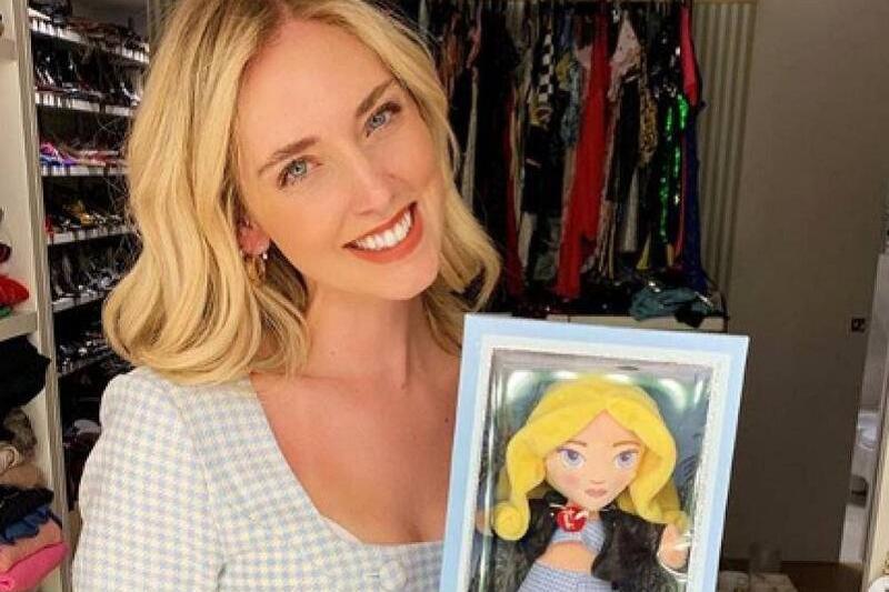 Chiara Ferragni, dopo pandoro e uova tocca alla bambola Trudi