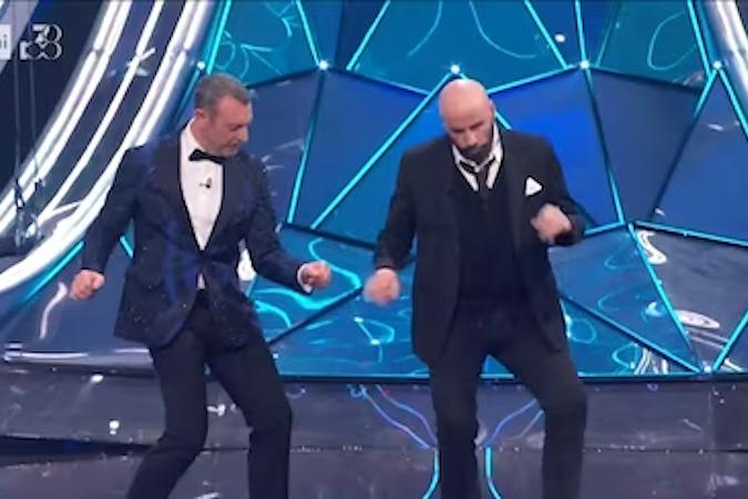 Sanremo24: Travolta non firma la liberatoria per il “Ballo del qua qua”